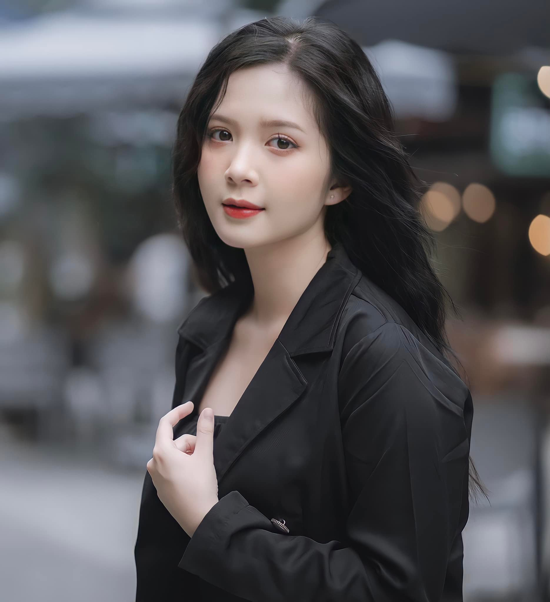 Tiểu sử diễn viên Nguyễn Hoàng Ngọc Huyền - tieusu.com