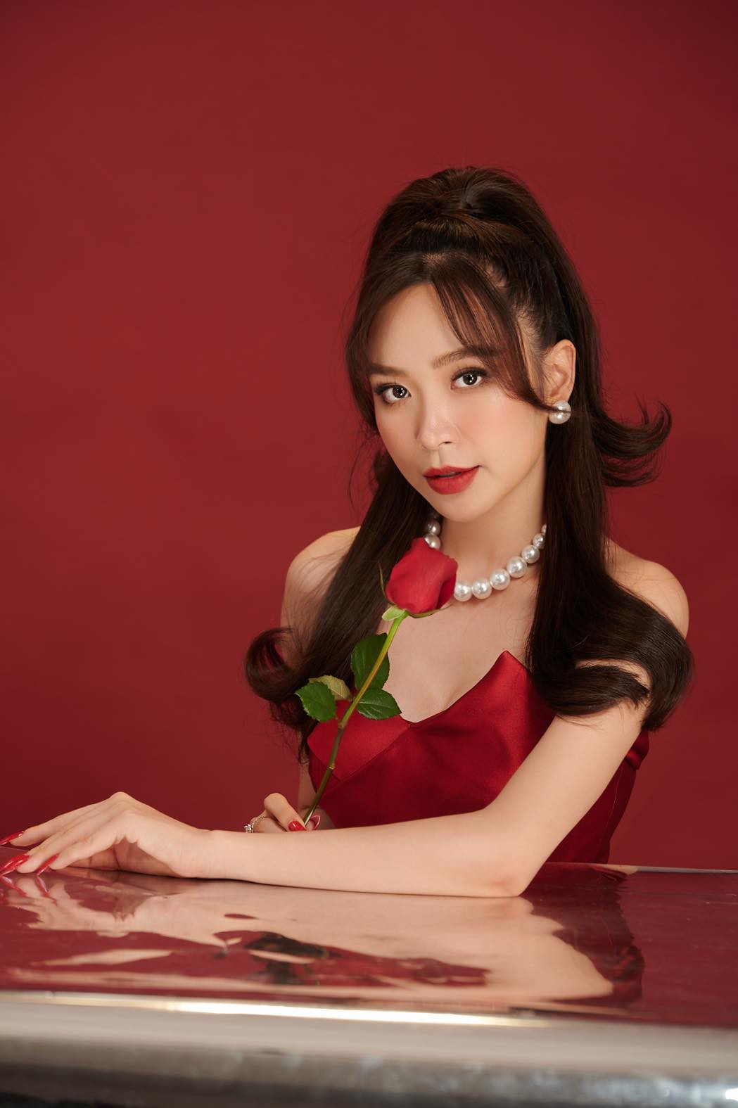 Tiểu sử diễn viên Kim Oanh “Dưới bóng cây hạnh phúc” - tieusu.com